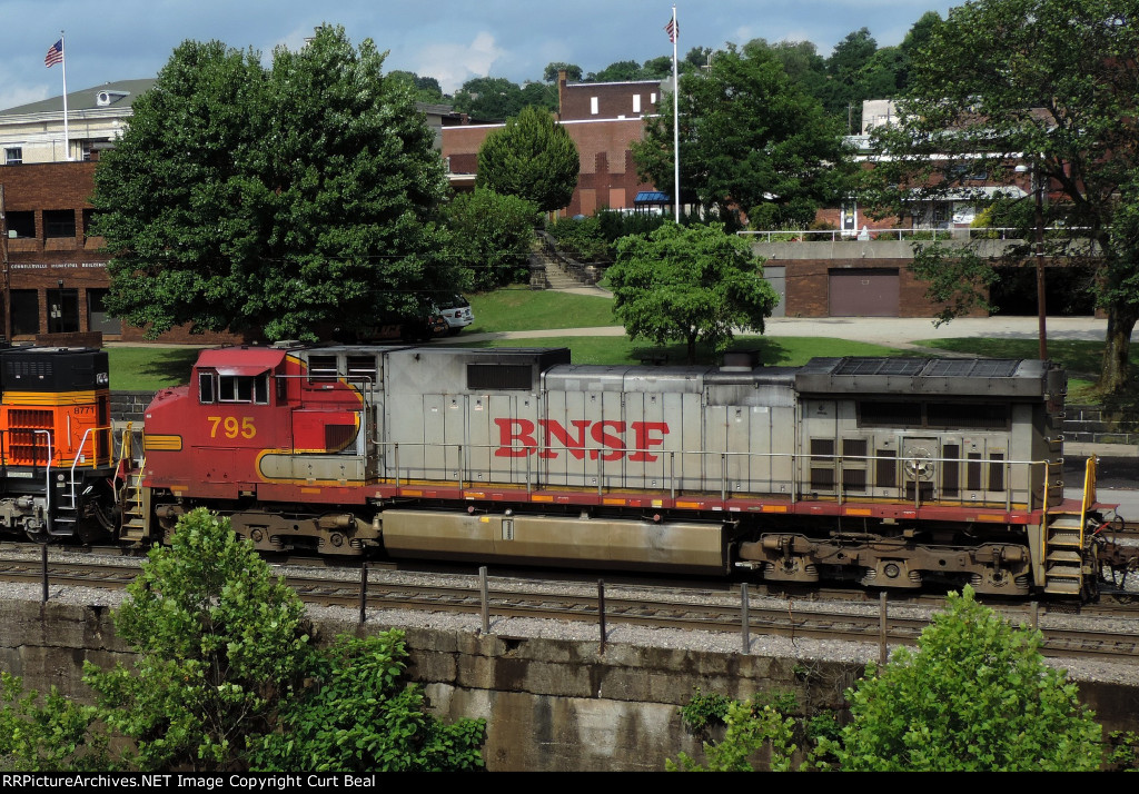 BNSF 795